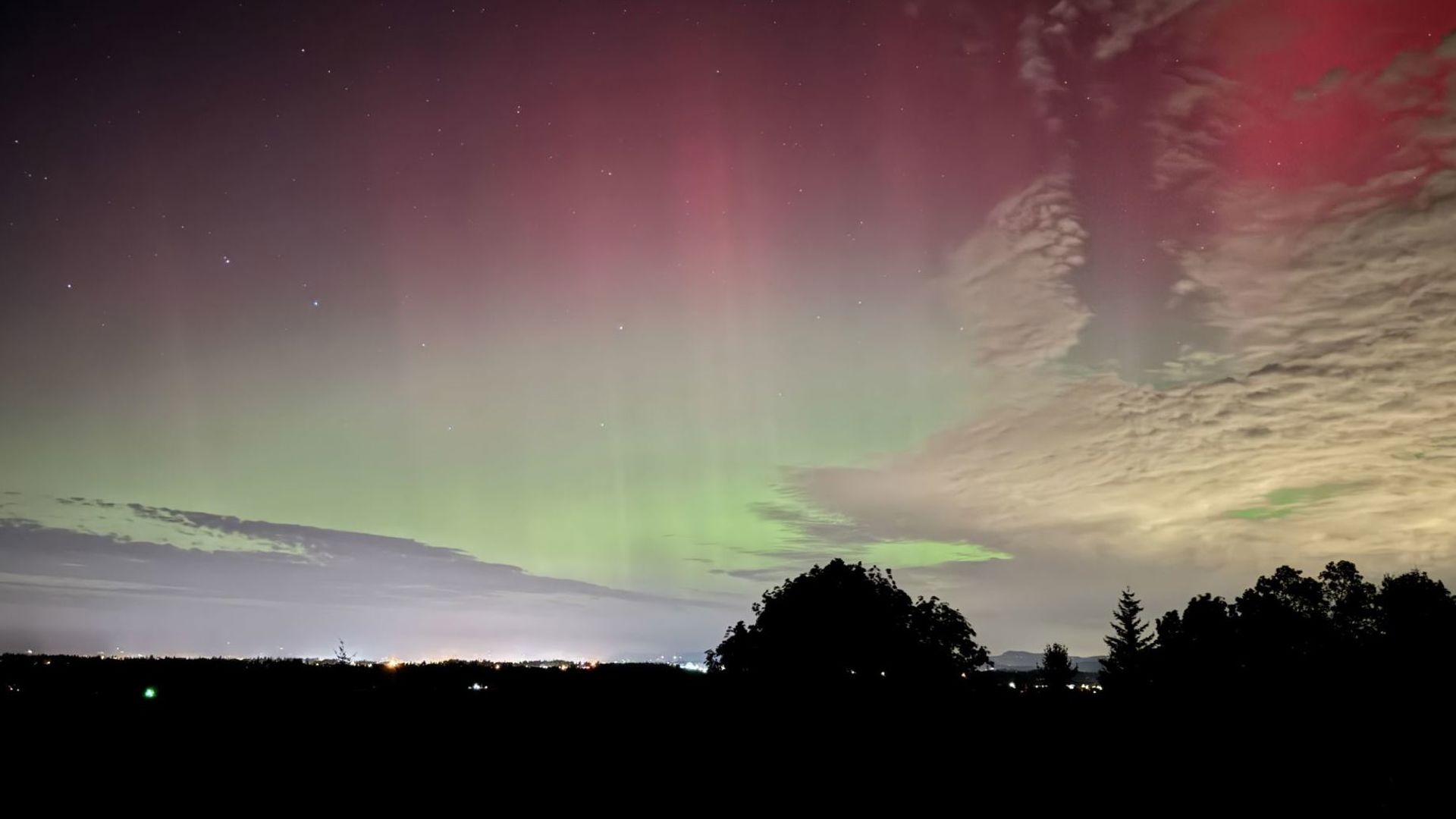 Northern Lights over parts of Oregon | kgw.com