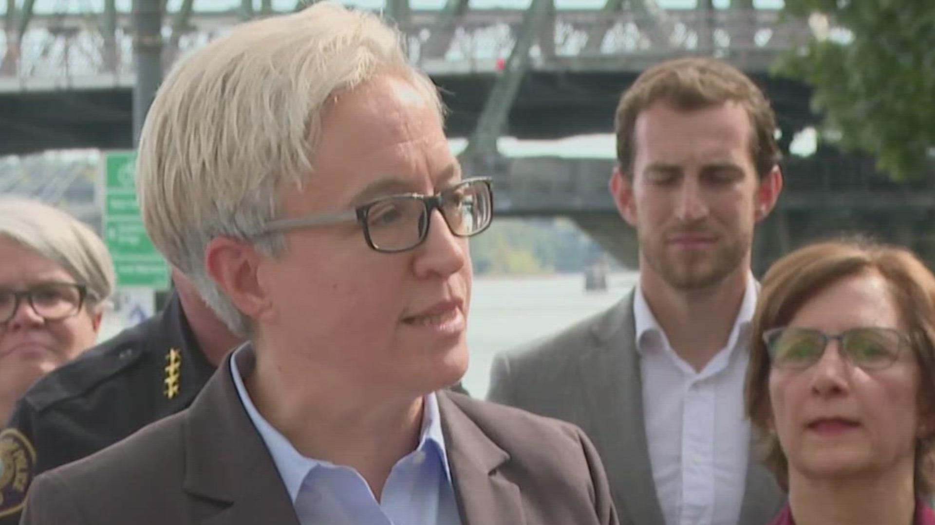 Oregon governor said in call to Trump that Portland did not request ...