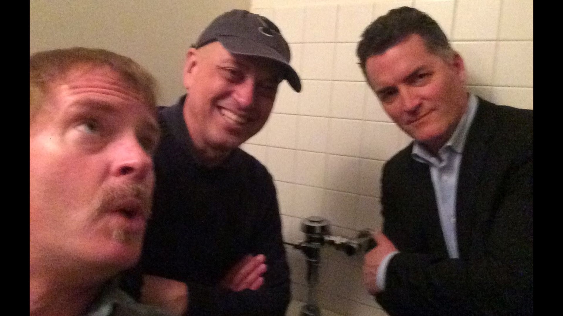 Photos: KGW anchor Joe Donlon through the years | kgw.com