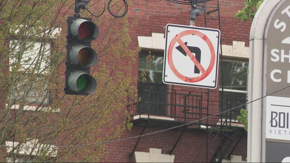 Power outages leave parts of Portland in the dark, traffic chaos ...