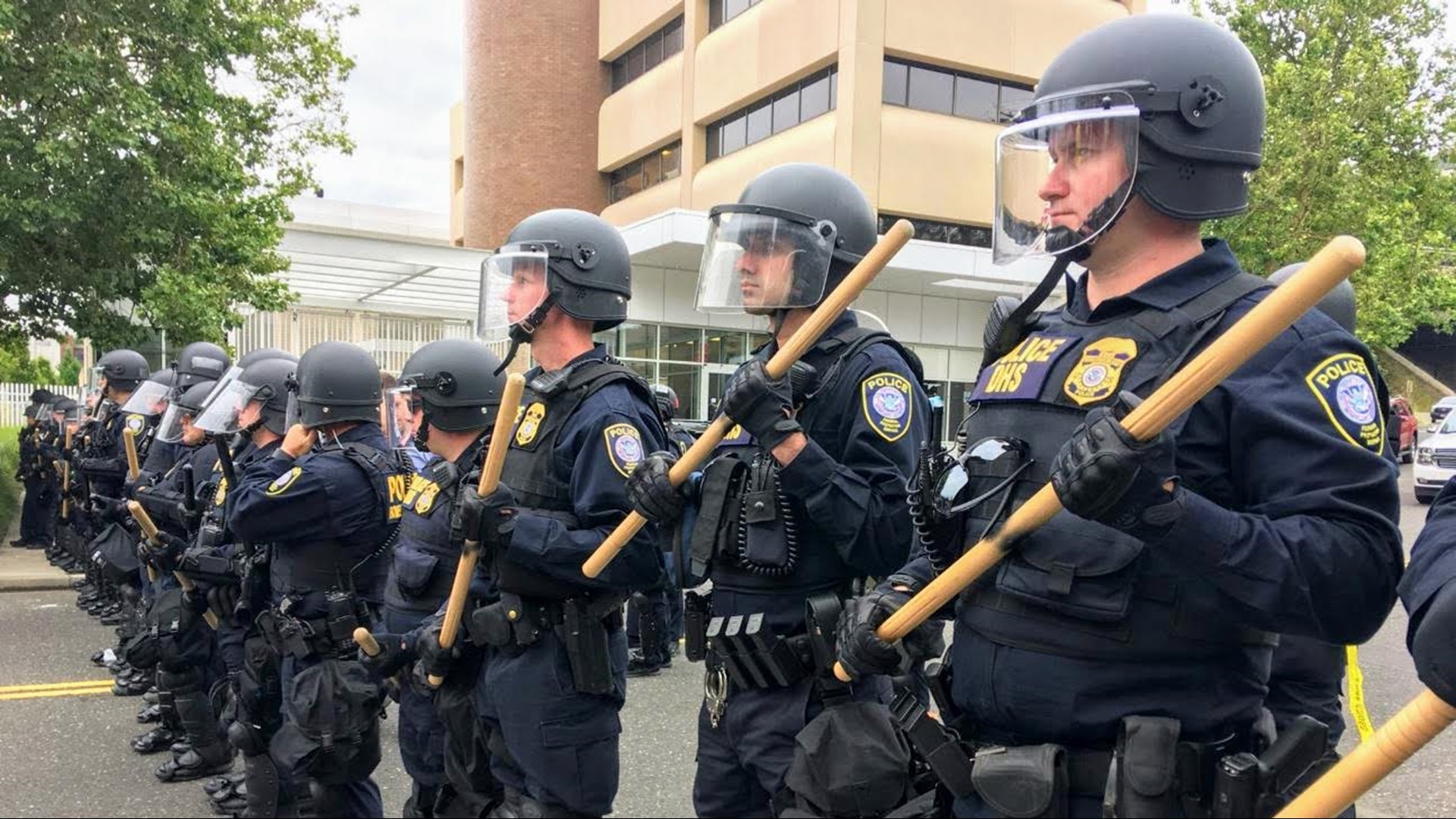 ICE resumes normal operations in Portland as protest continues | kgw.com