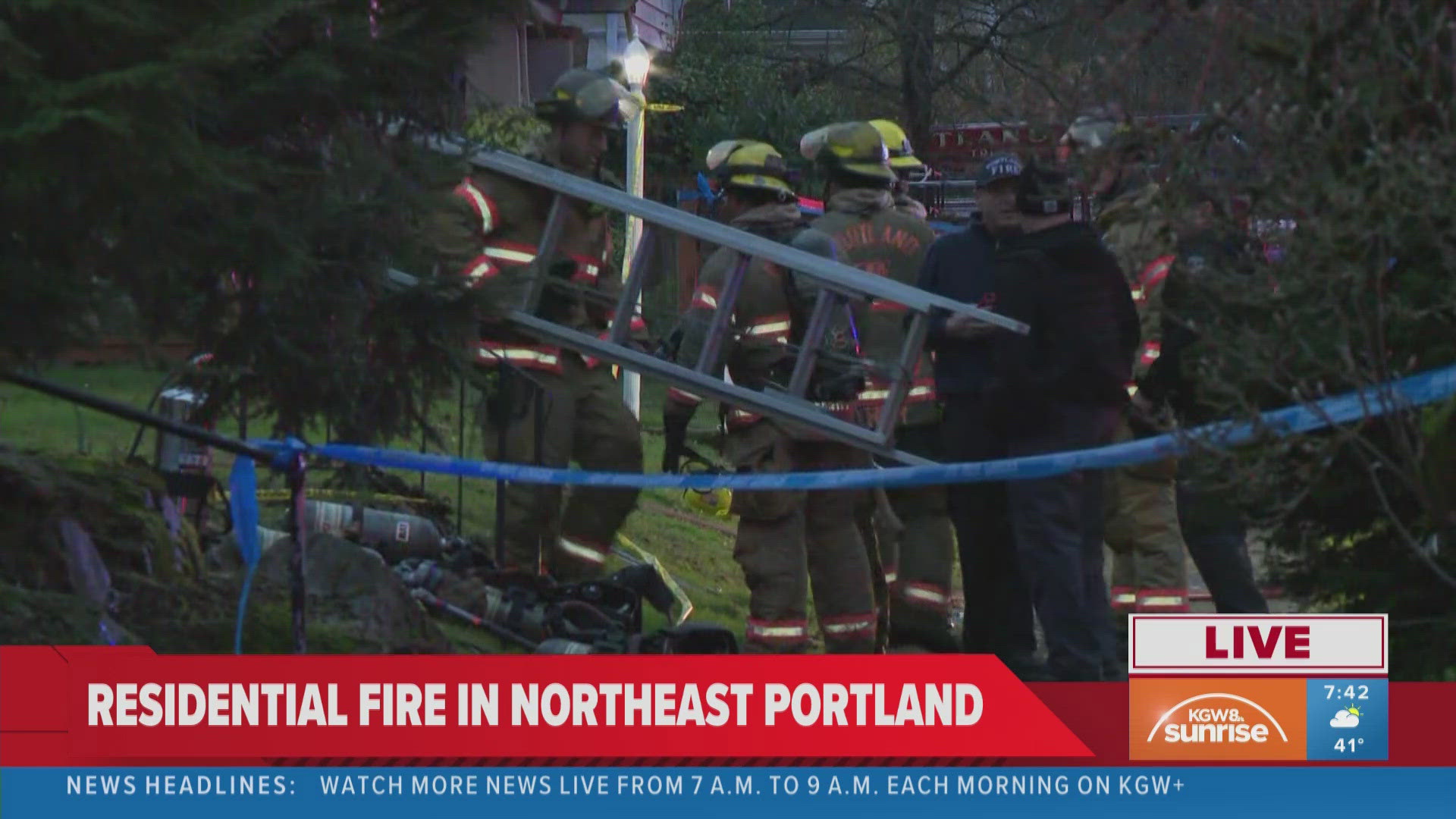 Person pulled from house fire in Northeast Portland | kgw.com