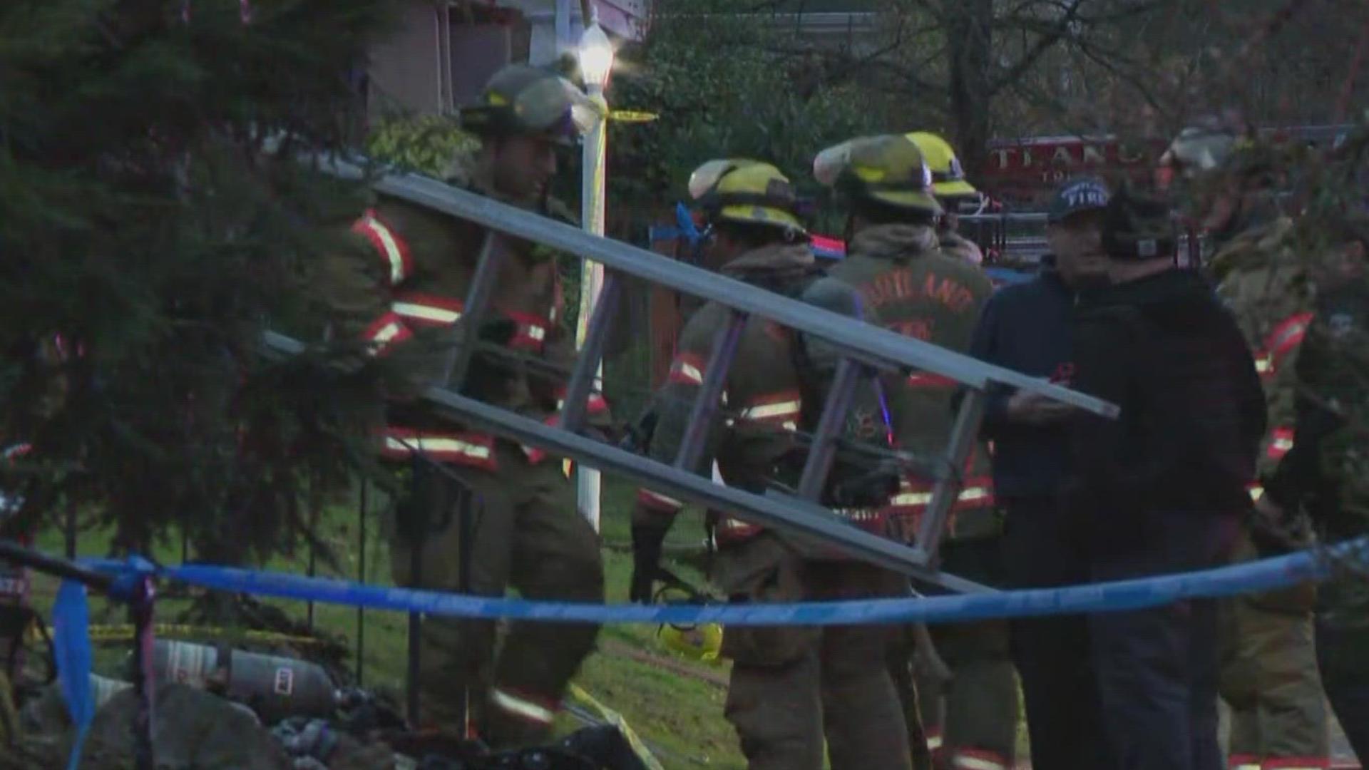 Person pulled from house fire in Northeast Portland | kgw.com
