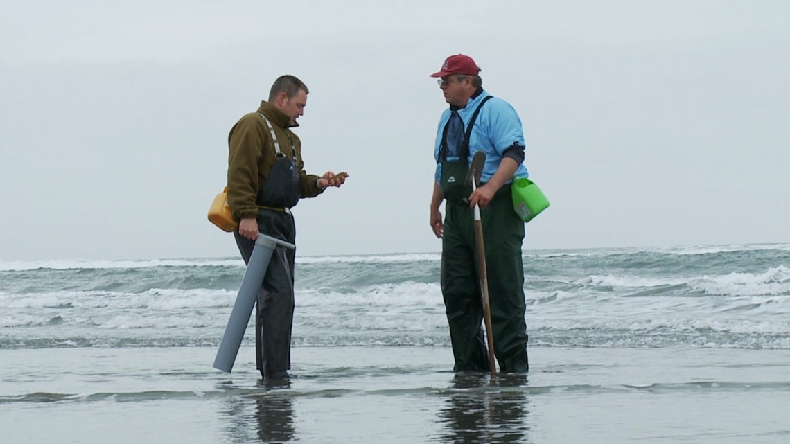 Grant's Getaways: King of the Clam Gun | kgw.com