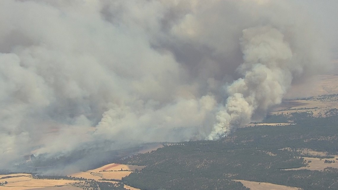 Photos: Wildfire burns near Dufur | kgw.com