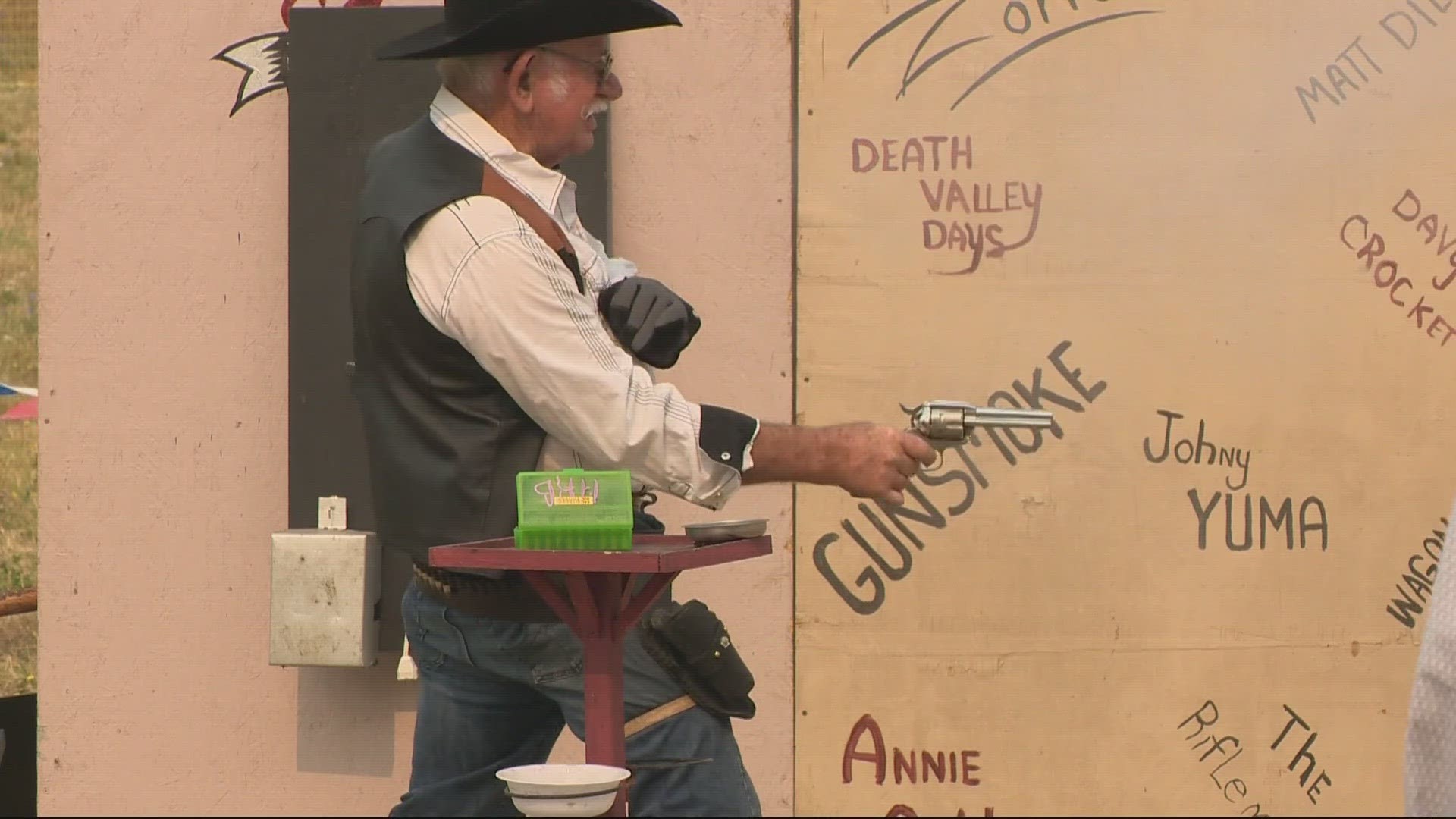 Oregon 6 Gun fast draw word championship in Forest Grove | kgw.com