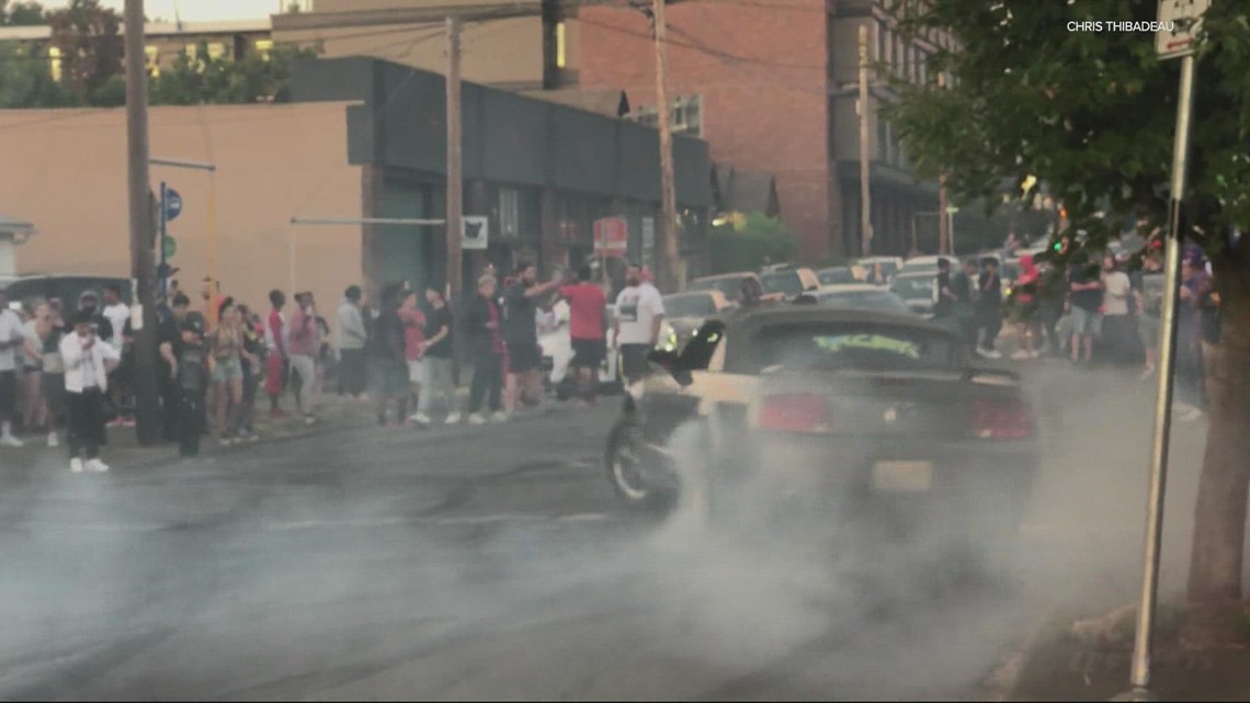 Crowd blocks NE Portland intersection for 3 hours at illegal street ...