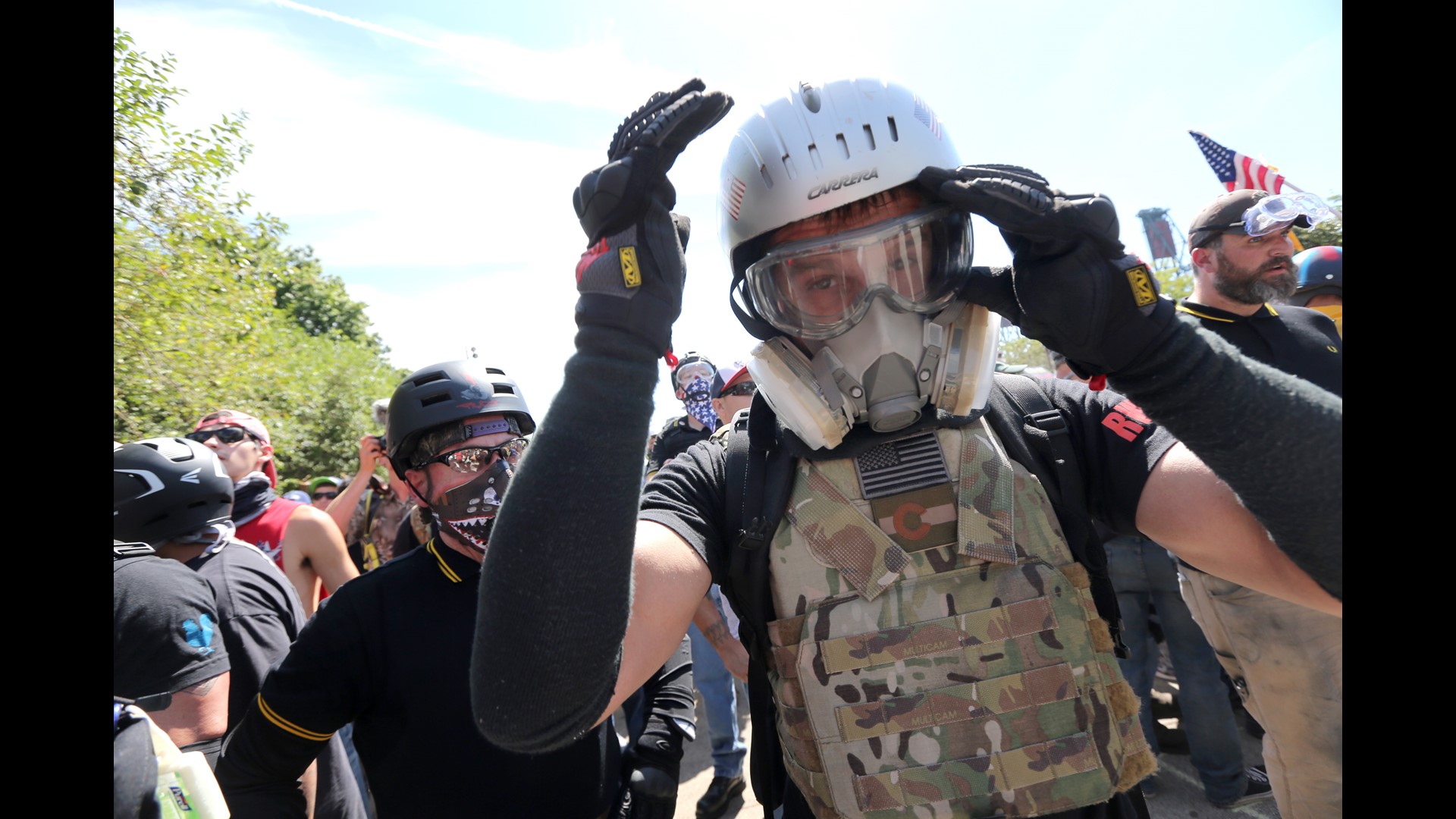 Photos: Patriot Prayer rally, counter-protest in Portland | kgw.com