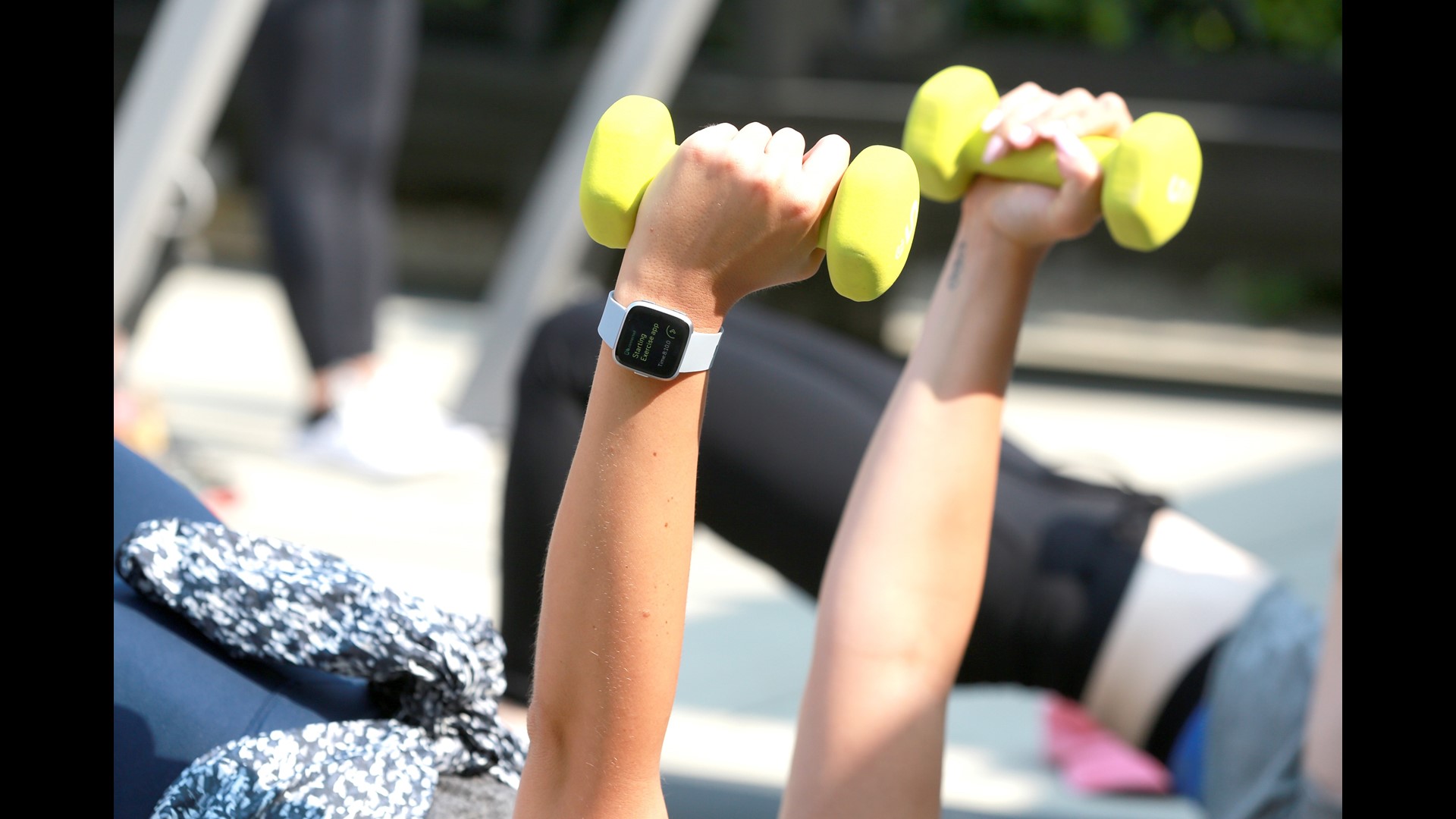 Study: Wearable devices and step counters can help improve health | kgw.com