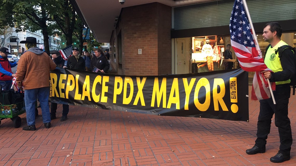 Fight breaks out at Patriot Prayer march in downtown Portland; no ...
