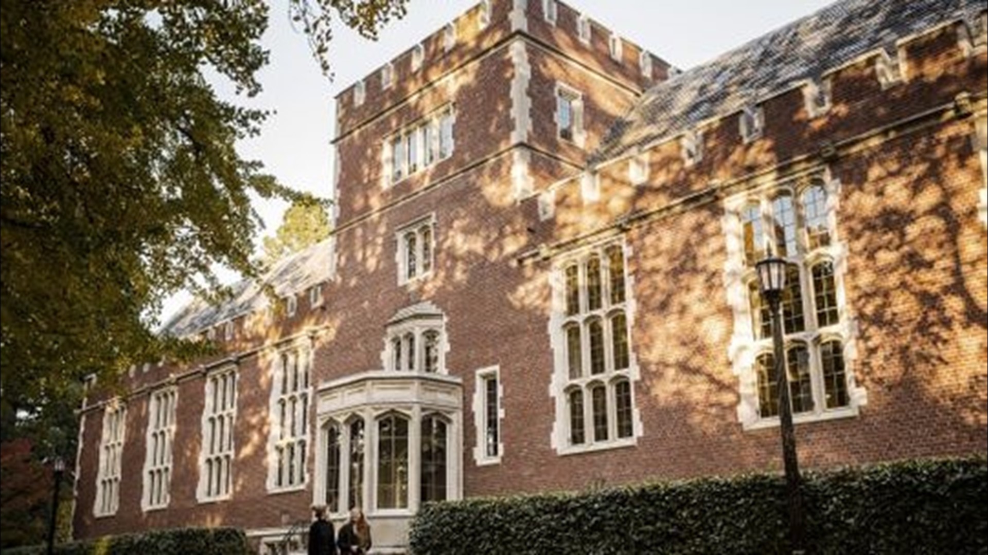 Video shows Reed College professor making racist comments | kgw.com