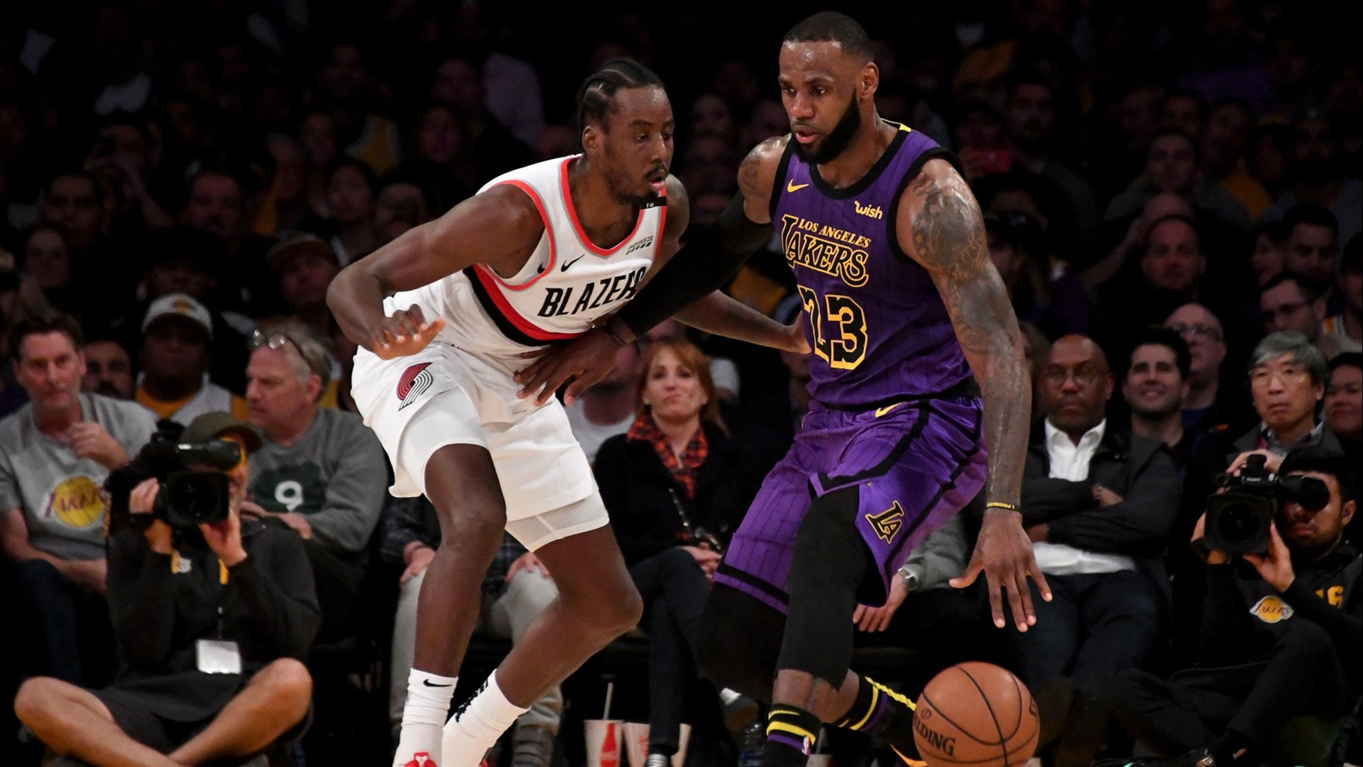 LeBron gets 44, passes Wilt in LA's 126-117 win over Blazers | kgw.com