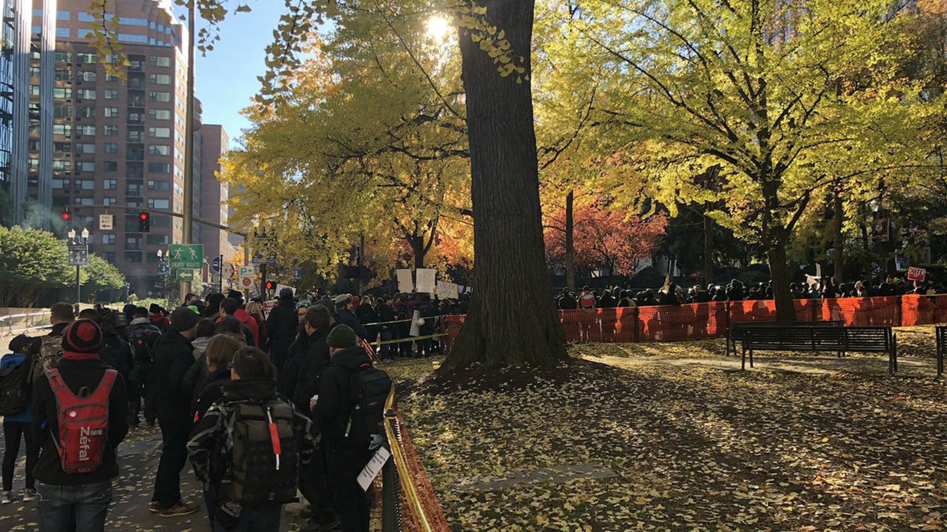 Six arrested as opposing protesters clash in downtown Portland | kgw.com