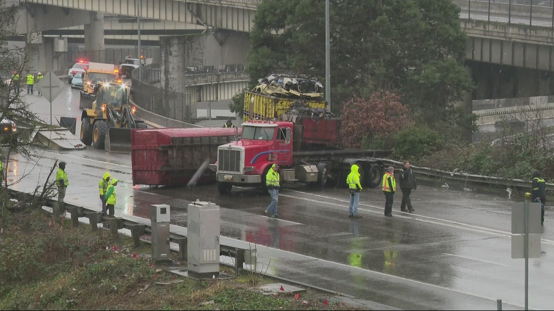I-405 reopens after overturned metal recycling truck snarled Portland ...
