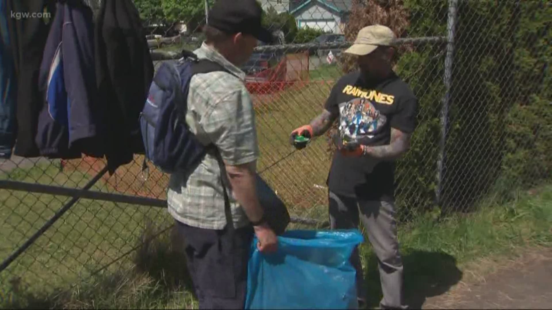 'They don't want to live in trash'; One man's mission to clean up ...