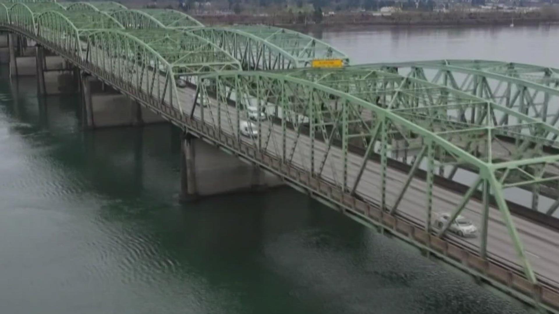ODOT's Abernethy Bridge project, already well behind schedule and over ...