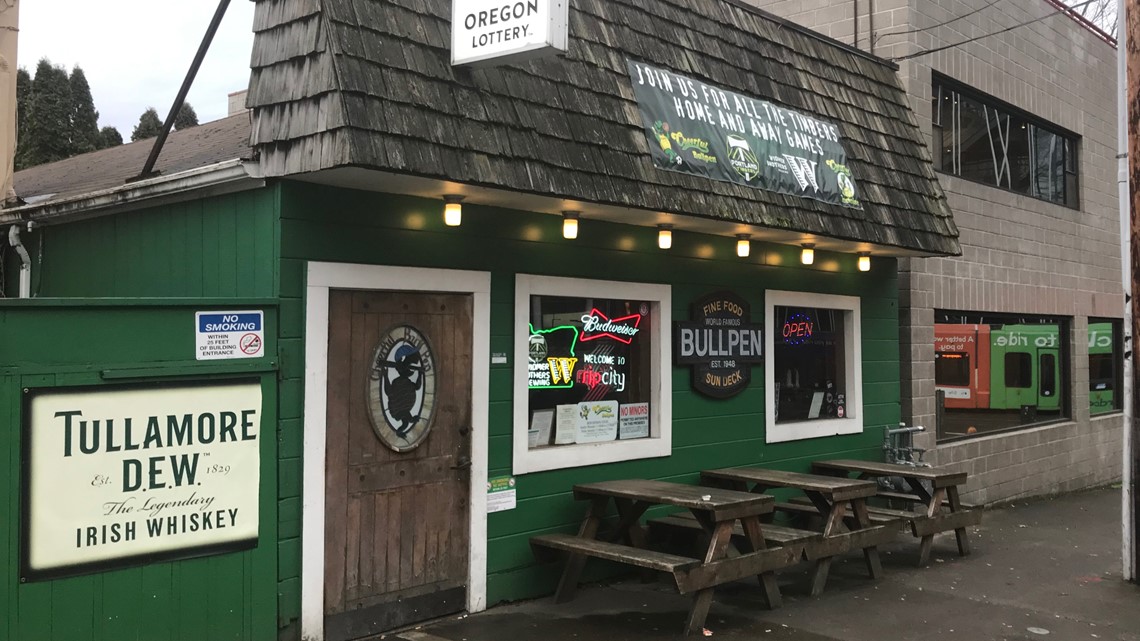 Customers rally around SW Portland pub after break-in | kgw.com
