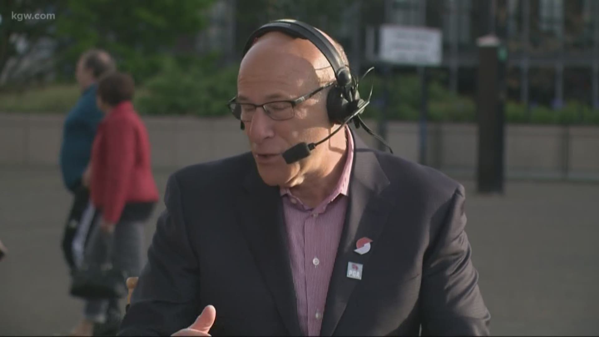 Kevin Calabro drops by to visit KGW | kgw.com