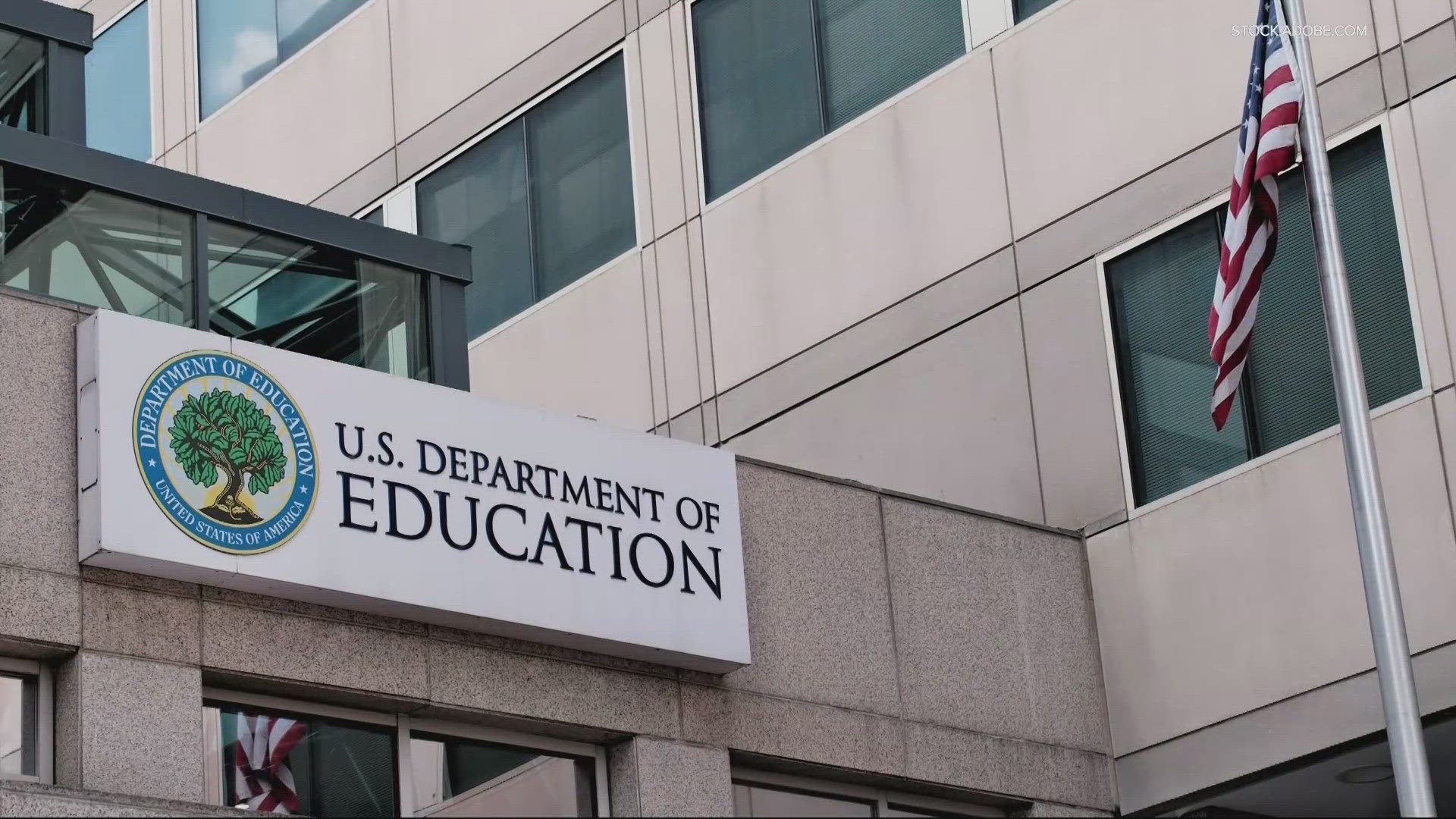 Ex-FBI agent charged in Capitol riot now works at Justice Department | kgw.com