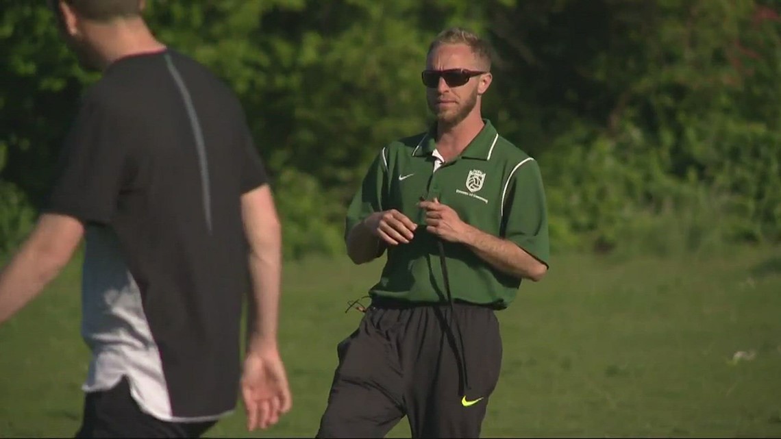 Transgender coach comes out to team | kgw.com