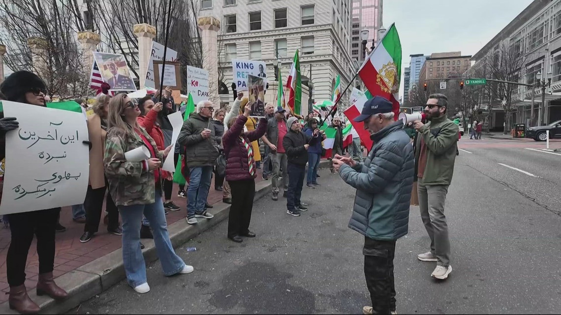 Iranian community in Portland backs protests against Iran’s government ...