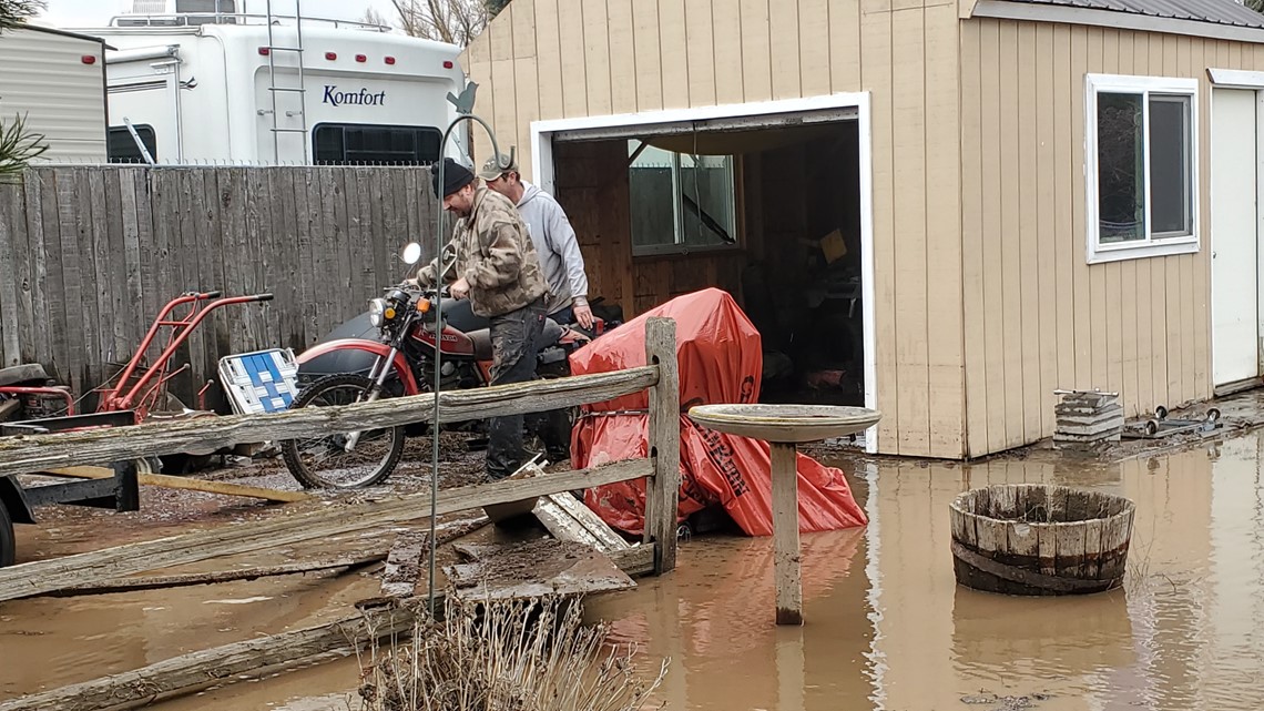 Damage in Pendleton, Oregon from flooding | kgw.com