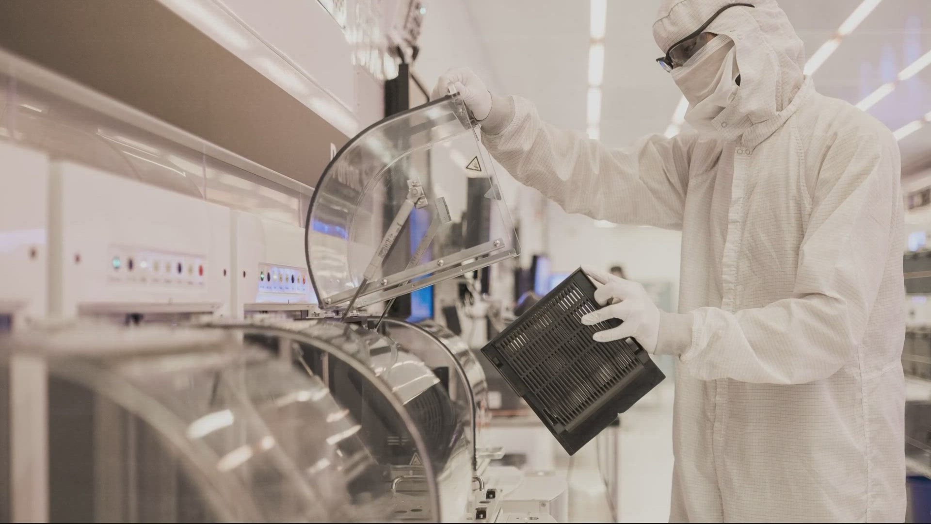 Intel to receive $7.8B CHIPS Act award | kgw.com