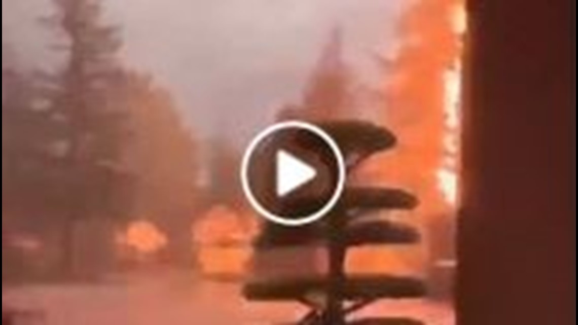 Watch a lighting strike in Gresham Oregon caught on camera during ...