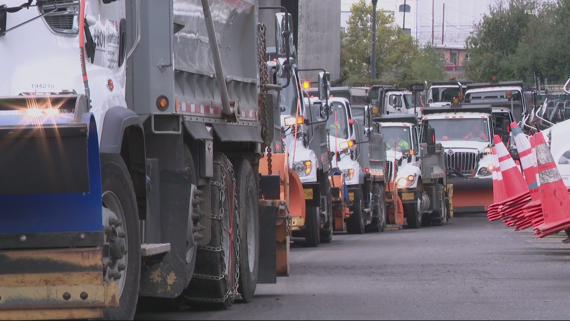 Portland preps for possible snow as transport officials urge driver ...