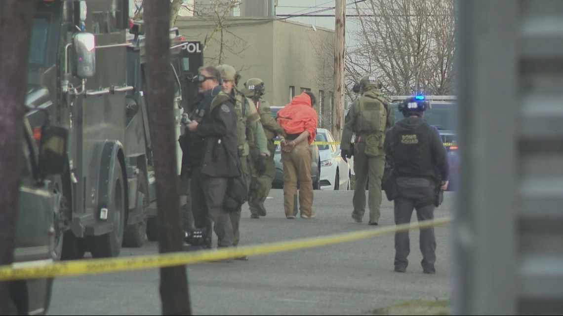 Portland police arrest armed suspect in cannabis dispensary burglary ...