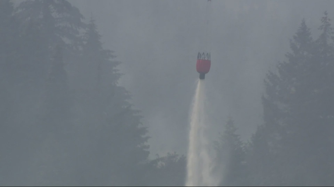 Evacuees wait anxiously as fire crews battle Lee Falls Fire near Hagg ...