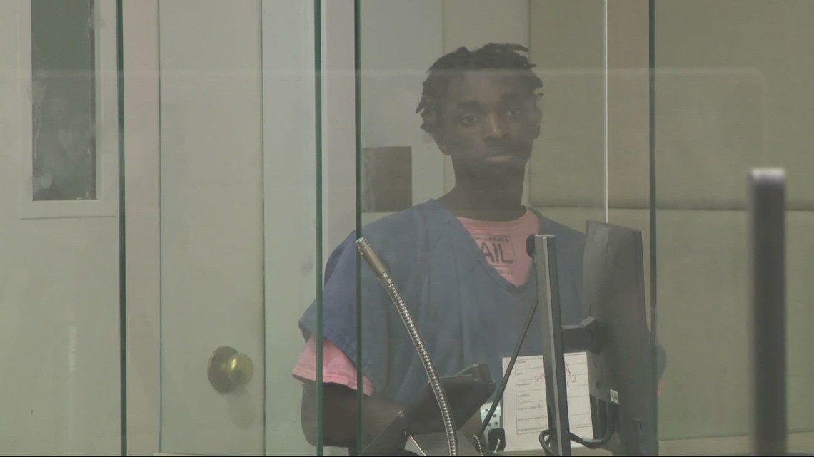 Suspect in North Portland triple murder appears in court | kgw.com