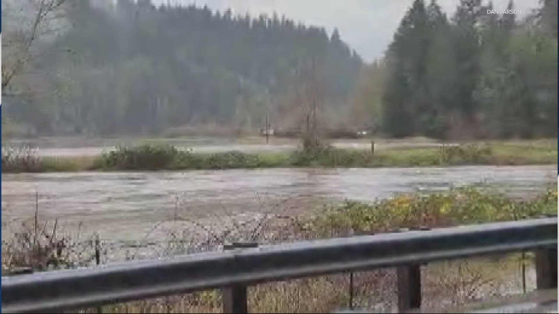 Waterways flood over across Oregon, Washington amid storm | kgw.com