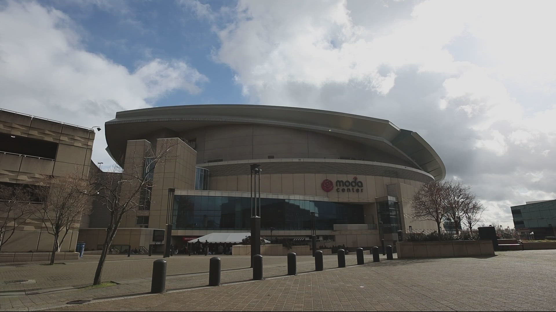 Public hearing held on Oregon Senate bill to fund $600M Moda Center ...
