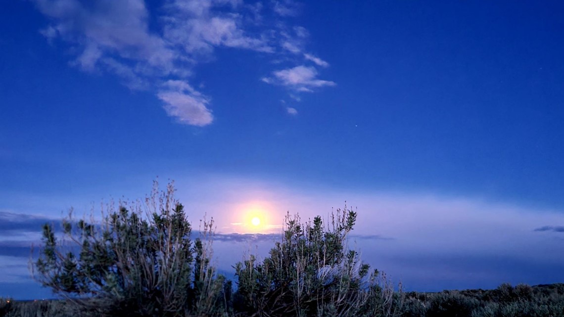 Your photos: Pink supermoon over Oregon | kgw.com