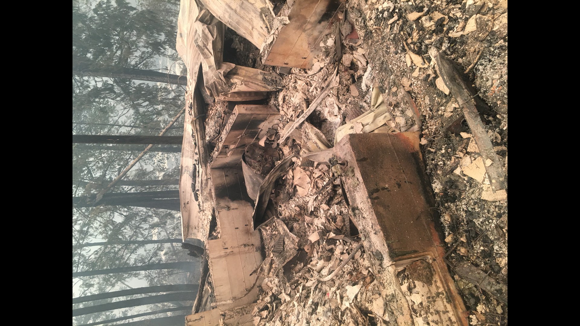 'It is a war zone': Fire levels homes throughout Santiam Canyon | kgw.com
