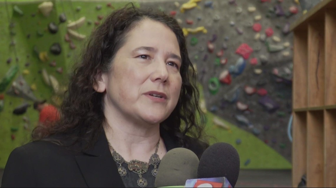 SBA chief visits Portland, Vancouver to talk loans and grants available ...