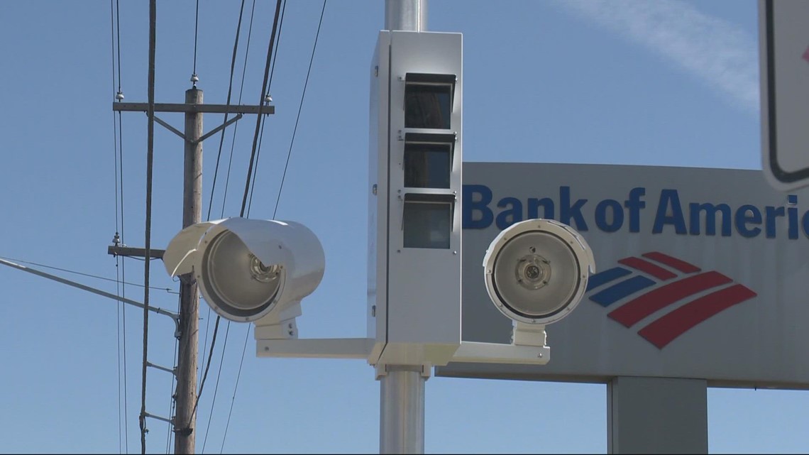 Safety cameras come to one of Portland’s most dangerous intersections ...