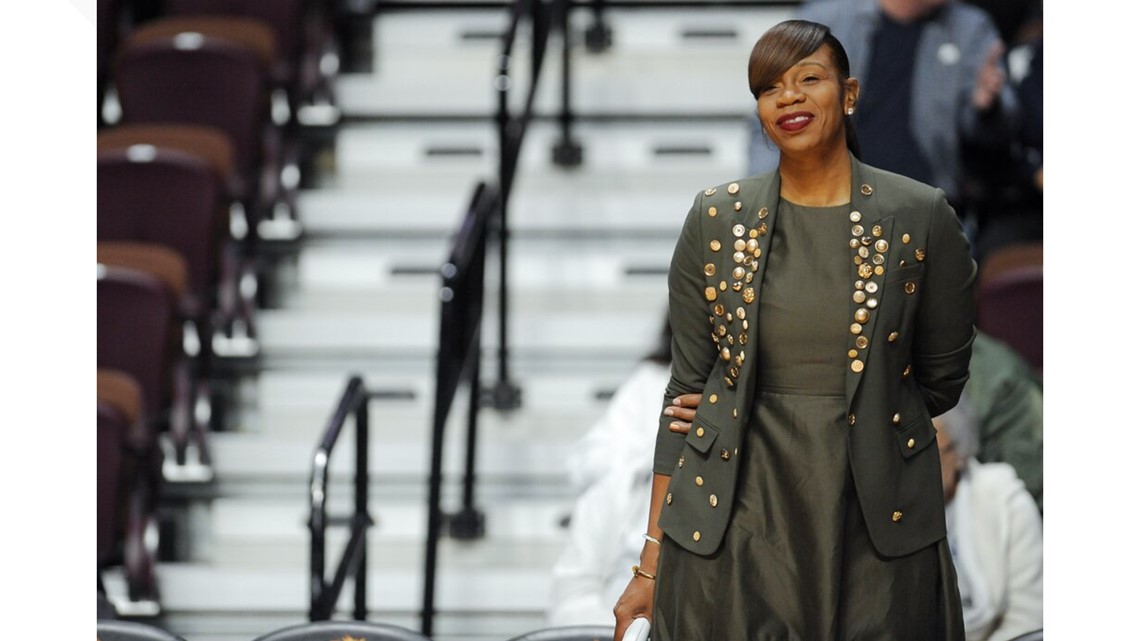 Trail Blazers hire Hall of Famer Tina Thompson and more on staff | kgw.com