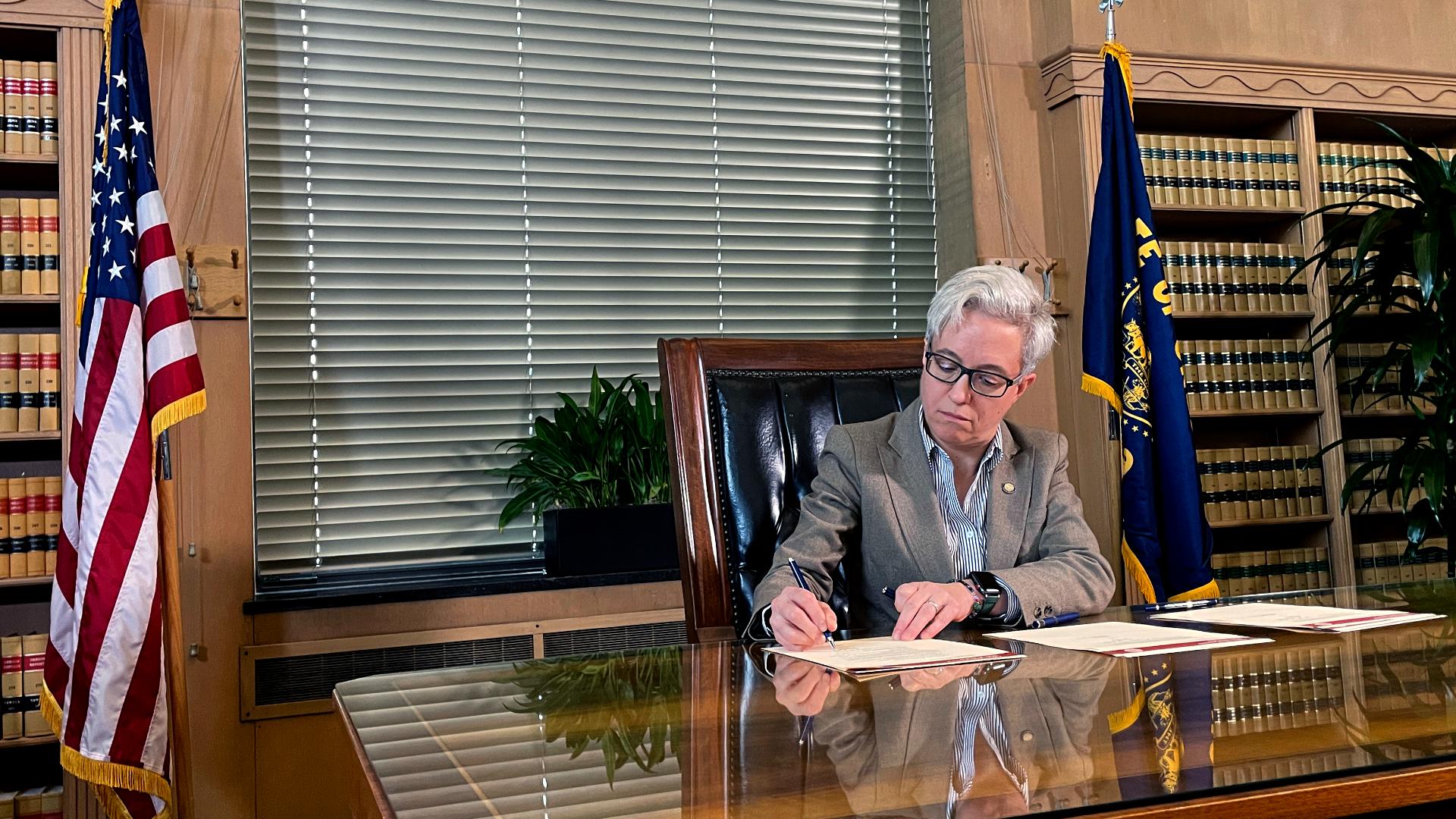 53 new Oregon laws signed by Gov. Kotek this week: Here's what you ...