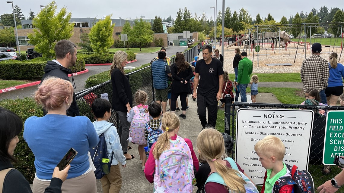 Camas School District student attend class after teach strike ends ...