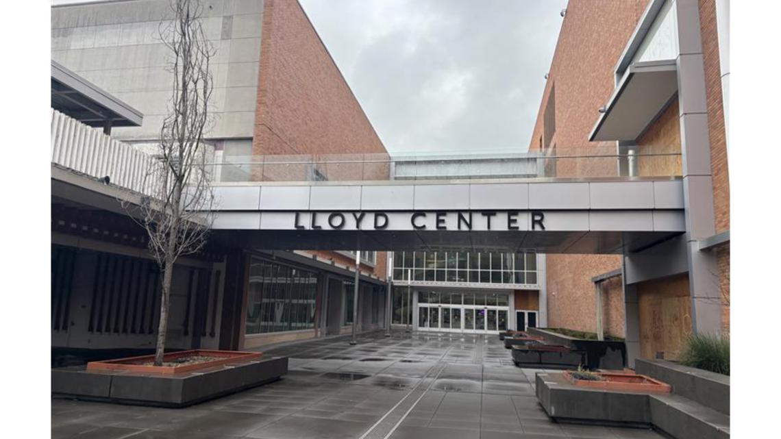Design Commission approves master plan for Lloyd Center; management ...