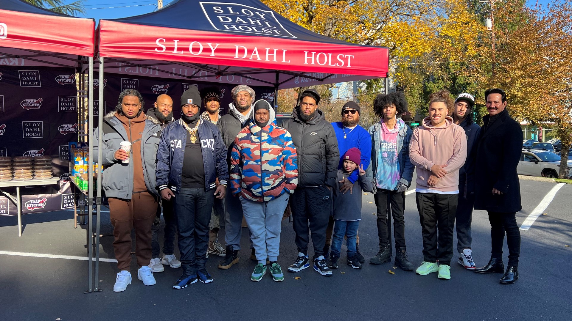 Two Portland-based businesses team up to feed those in need | kgw.com