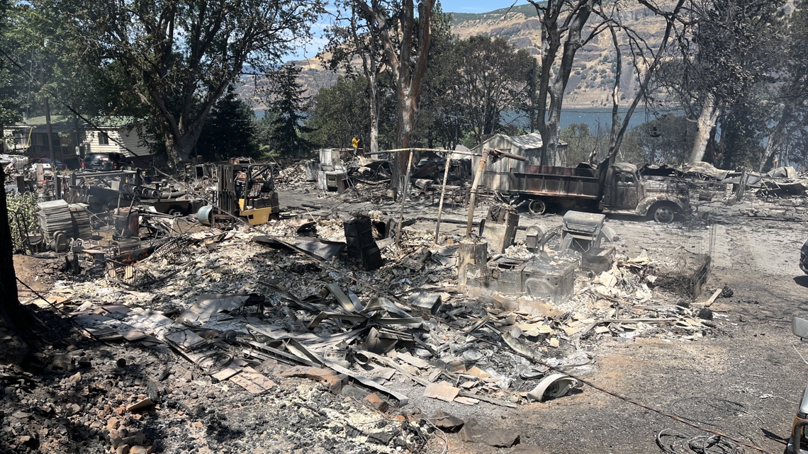Rowena Fire destroys at least 20 homes, leaving residents devastated ...