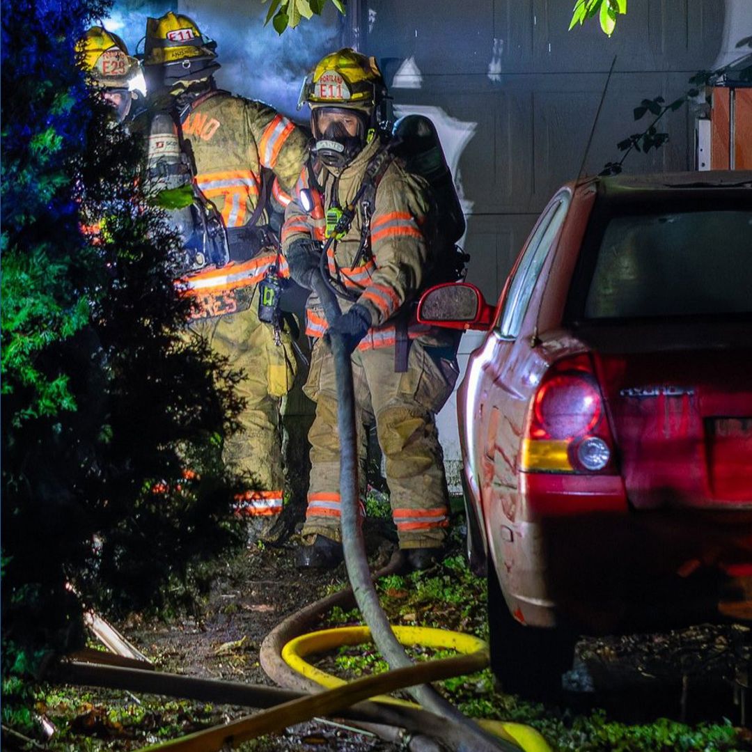 Deadly house fire reported in Southeast Portland | kgw.com