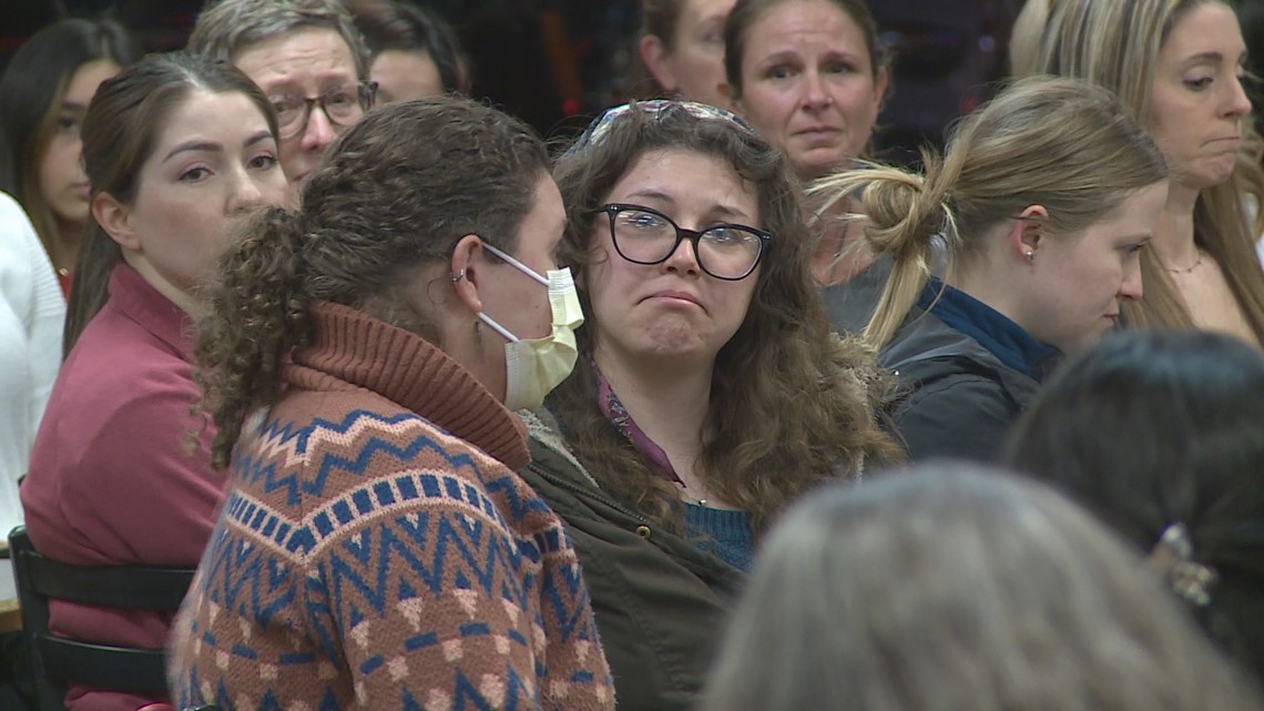 Community members concerned about Family Birth Center closure | kgw.com