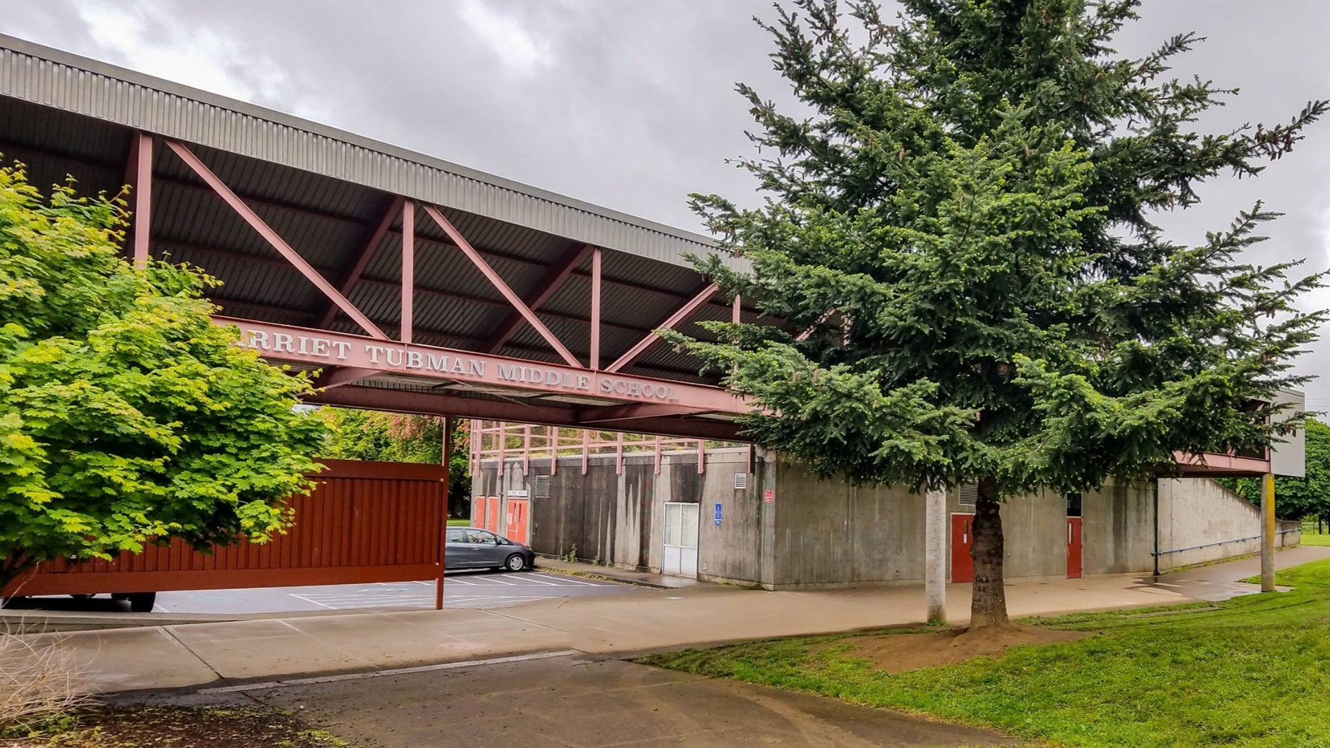 Portland Public looks at relocating Harriet Tubman Middle School | kgw.com