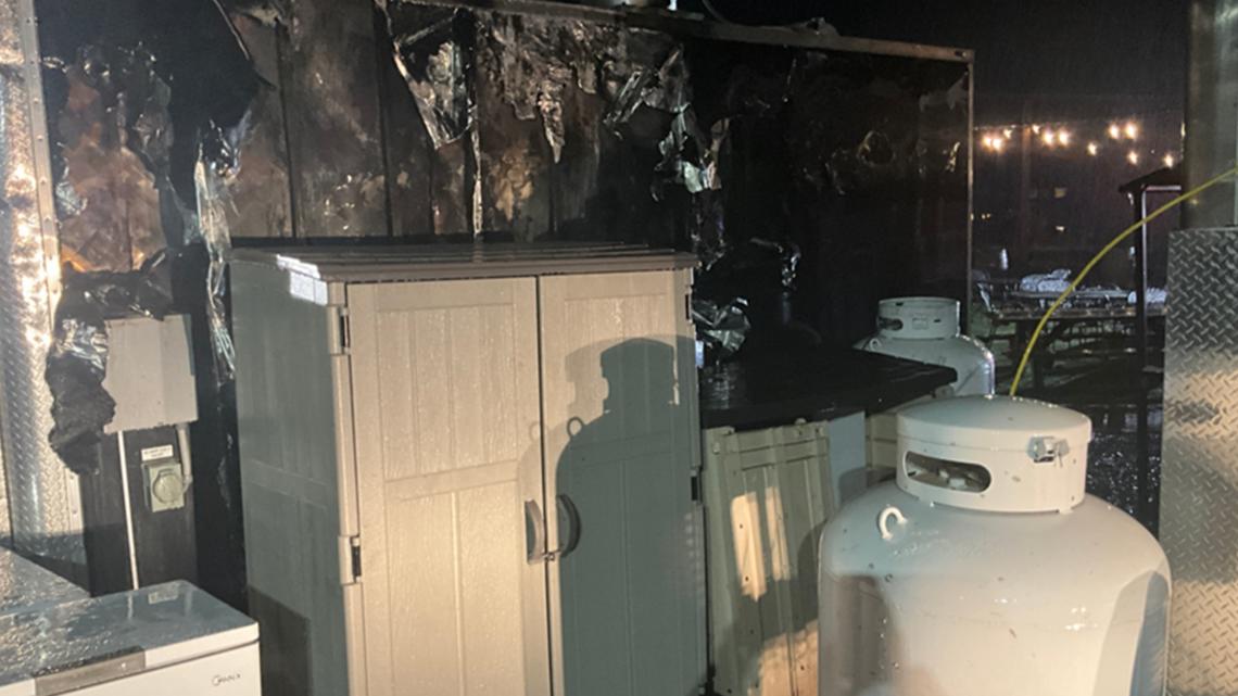 Food truck destroyed in fire in Tumalo | kgw.com