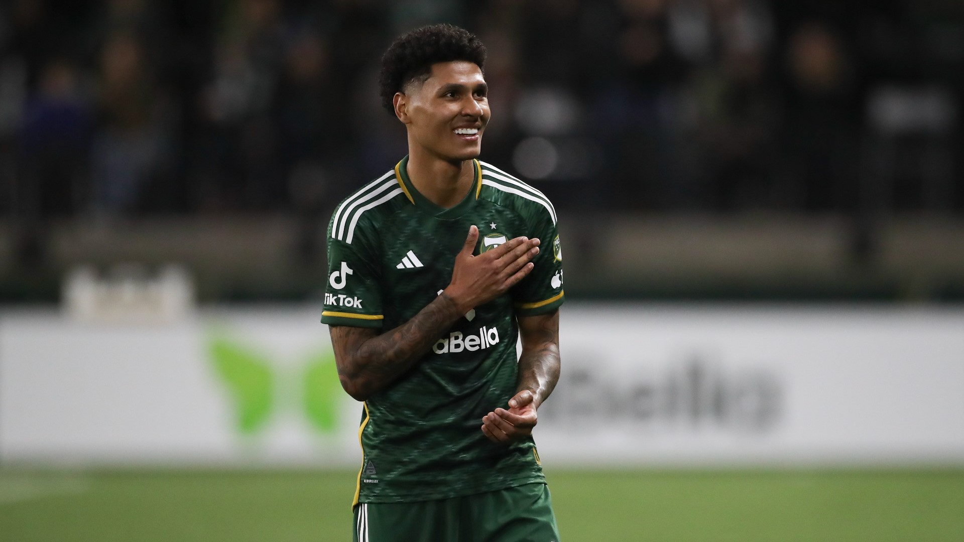 Antony scores twice in Timbers' 4-1 win in season opener | kgw.com