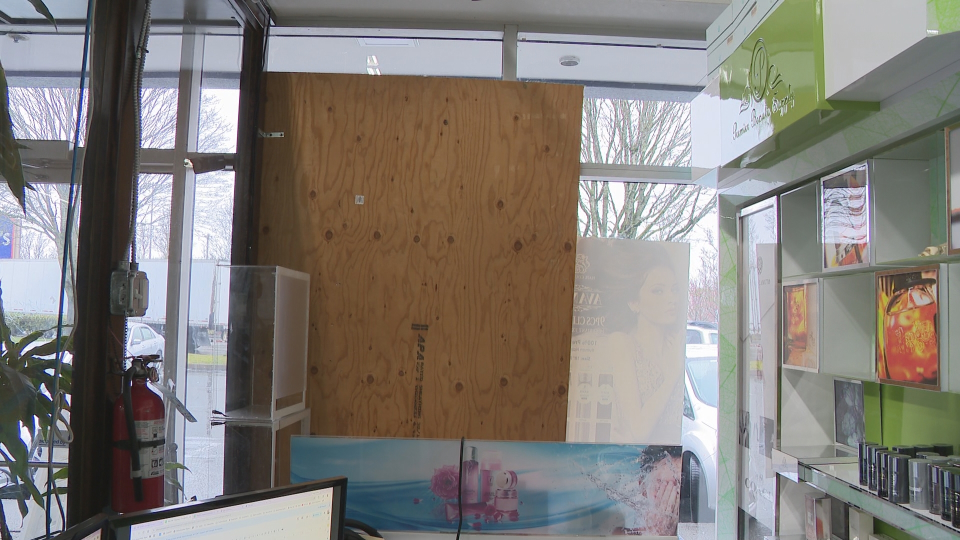 BottleDrop operator and landlord for North Portland location disagree ...